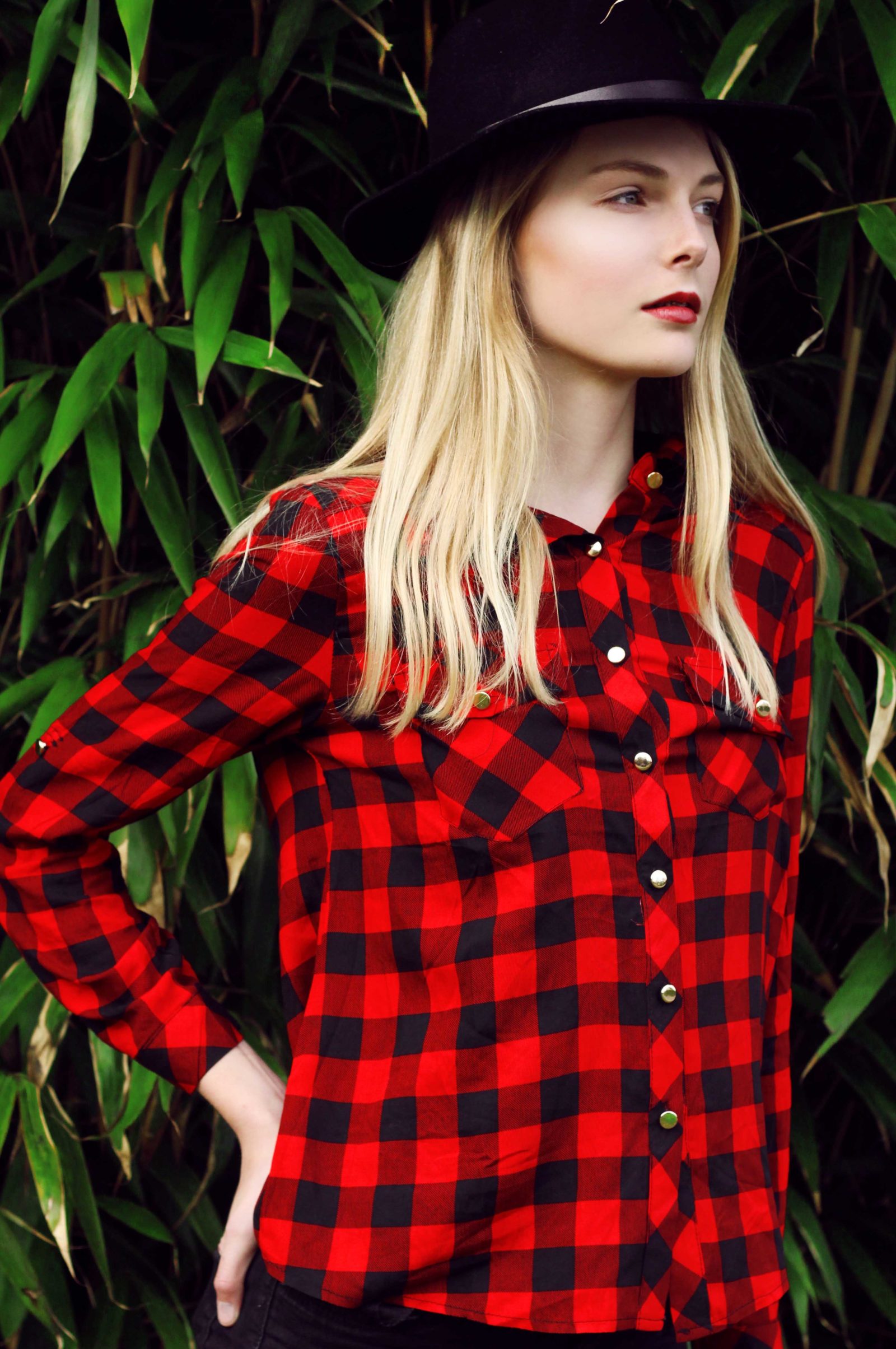 Anouk @ IBE Models - Eveoaks